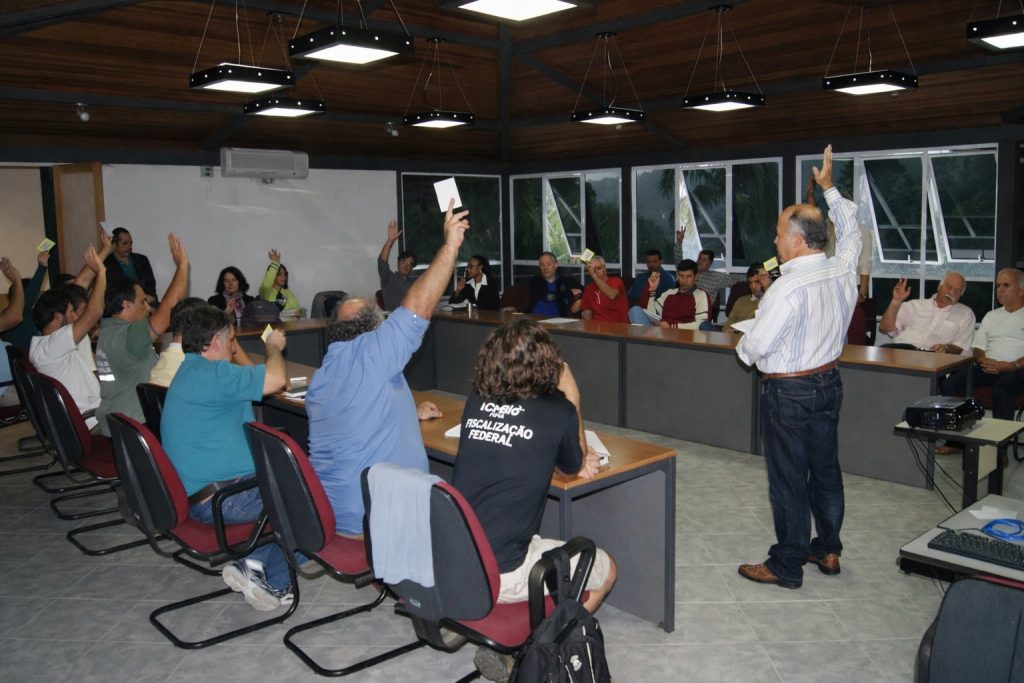 Desmatamento de até 6 mil m² no Quitandinha traz à tona medo de ...